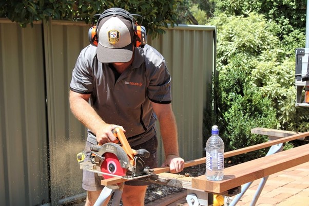 Australia is facing a tradie shortage. Why do nearly half of all ...